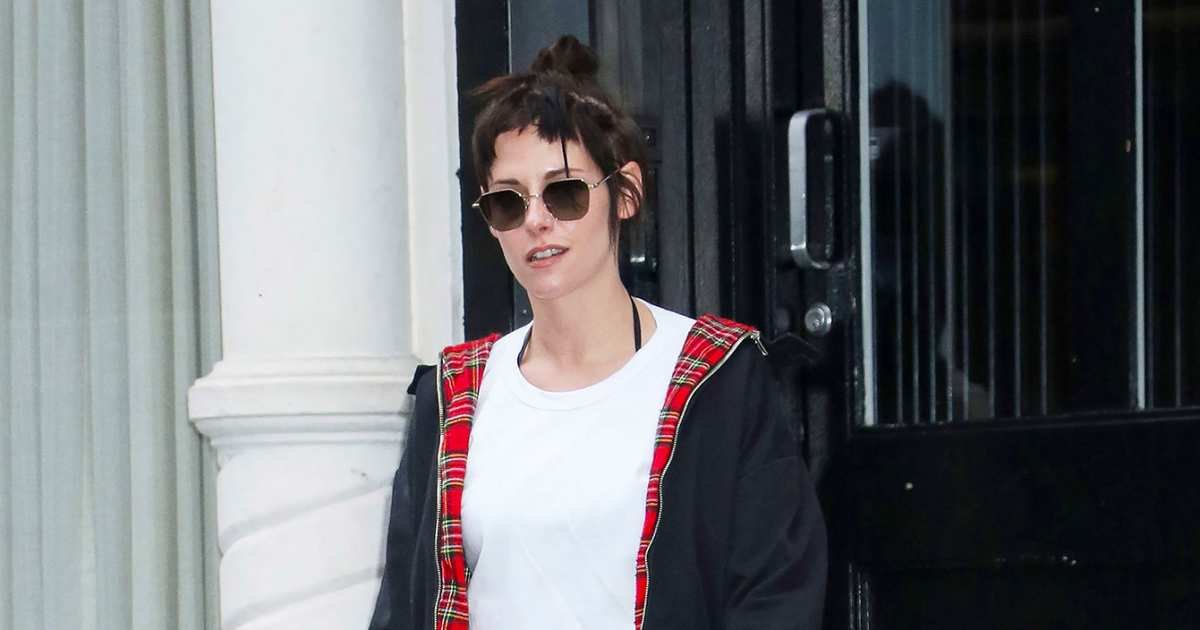 Kristen Stewart presume su ropa interior con un outfit completamente ...